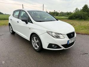 White SEAT Ibiza 2011 in Vilkaviskis, with an engine capacity of 1.39 L and mileage of 159 thousand km for 3100 €, photo 3 on AUTOMOTO.COM.LV