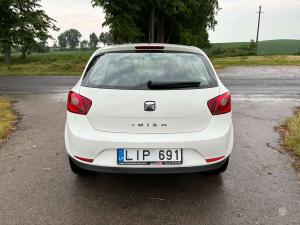 White SEAT Ibiza 2011 in Vilkaviskis, with an engine capacity of 1.39 L and mileage of 159 thousand km for 3100 €, photo 7 on AUTOMOTO.COM.LV