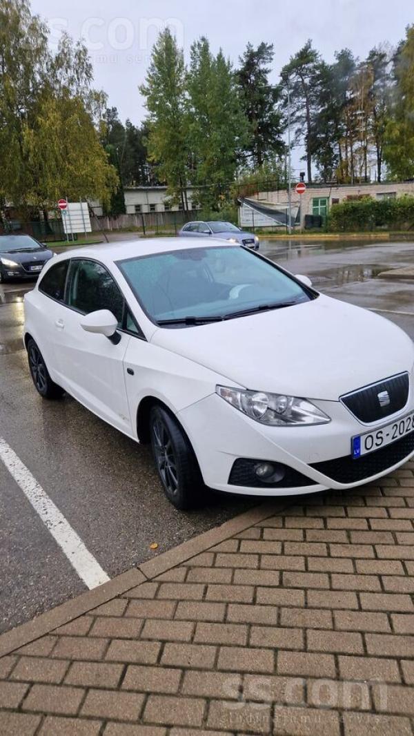 SEAT Ibiza 2011 RÄ«ga vietnÄ Balts SEAT Ibiza 2011 RÄ«ga, ar dzinÄja tilpumu 1.20 L un nobraukumu 364 tÅ«kst. km par 1790 ā¬, foto 3 vietnÄ AUTOMOTO.COM.LV