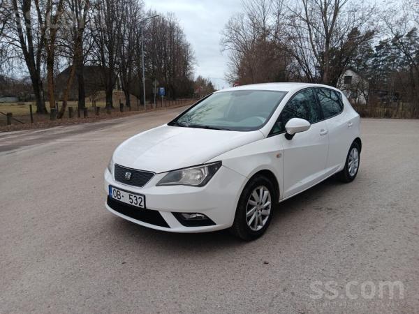 Balts SEAT Ibiza 2012 Ogre, ar dzinēja tilpumu 1.20 L un nobraukumu 0 tūkst. km par 3000 €, foto 8 vietnē AUTOMOTO.COM.LV