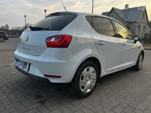 White SEAT Ibiza 2013 in Jonava, with an engine capacity of 1.60 L and mileage of 279 thousand km for 3100 €, photo 5 on AUTOMOTO.COM.LV