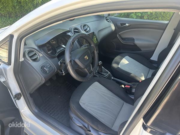 Balts SEAT Ibiza 2013 Tallina, ar dzinēja tilpumu 1.20 L un nobraukumu 313 tūkst. km par 3000 €, foto 9 vietnē AUTOMOTO.COM.LV