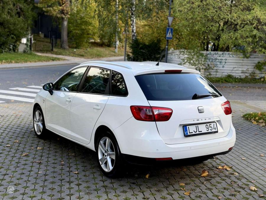 Balts SEAT Ibiza 2013 Viļņa, ar dzinēja tilpumu 0.00 L un nobraukumu 199 tūkst. km par 3800 €, foto 8 vietnē AUTOMOTO.COM.LV