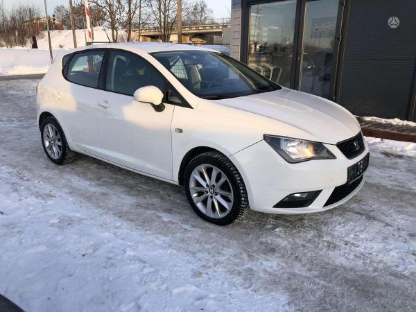 White SEAT Ibiza 2014 in Klaipeda, with an engine capacity of 1.60 L and mileage of 181 thousand km for 4500 €, photo 3 on AUTOMOTO.COM.LV