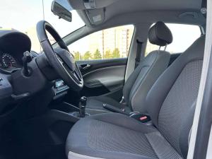 White SEAT Ibiza 2016 in Klaipeda, with an engine capacity of 1.20 L and mileage of 129 thousand km for 4999 €, photo 27 on AUTOMOTO.COM.LV