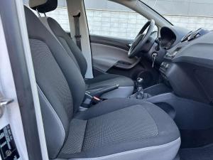White SEAT Ibiza 2016 in Klaipeda, with an engine capacity of 1.20 L and mileage of 129 thousand km for 4999 €, photo 31 on AUTOMOTO.COM.LV