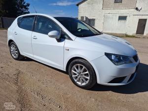 White SEAT Ibiza 2017 in Marijampole, with an engine capacity of 1.40 L and mileage of 146 thousand km for 5650 €, photo 5 on AUTOMOTO.COM.LV