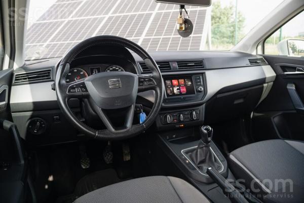 White SEAT Ibiza 2018 in Riga, with an engine capacity of 1.60 L and mileage of 315 thousand km for 8690 €, photo 8 on AUTOMOTO.COM.LV
