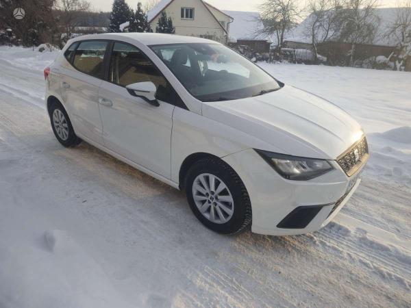White SEAT Ibiza 2021 in Telschi, with an engine capacity of 1.00 L and mileage of 41 thousand km for 5500 €, photo 2 on AUTOMOTO.COM.LV