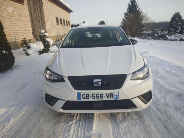 White SEAT Ibiza 2021 in Telschi, with an engine capacity of 1.00 L and mileage of 41 thousand km for 5500 €, photo 4 on AUTOMOTO.COM.LV