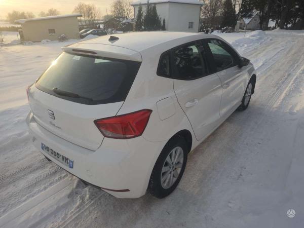 White SEAT Ibiza 2021 in Telschi, with an engine capacity of 1.00 L and mileage of 41 thousand km for 5500 €, photo 7 on AUTOMOTO.COM.LV