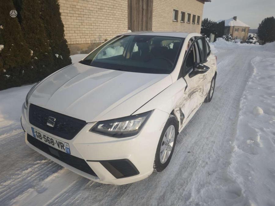 White SEAT Ibiza 2021 in Telschi, with an engine capacity of 1.00 L and mileage of 41 thousand km for 5500 €, photo 11 on AUTOMOTO.COM.LV