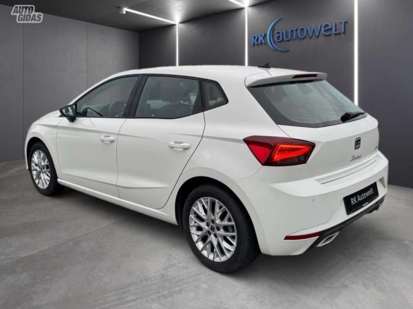 Balts SEAT Ibiza 2023 Kauņa, ar dzinēja tilpumu 1.00 L un nobraukumu 14 tūkst. km par 23327 €, foto 5 vietnē AUTOMOTO.COM.LV