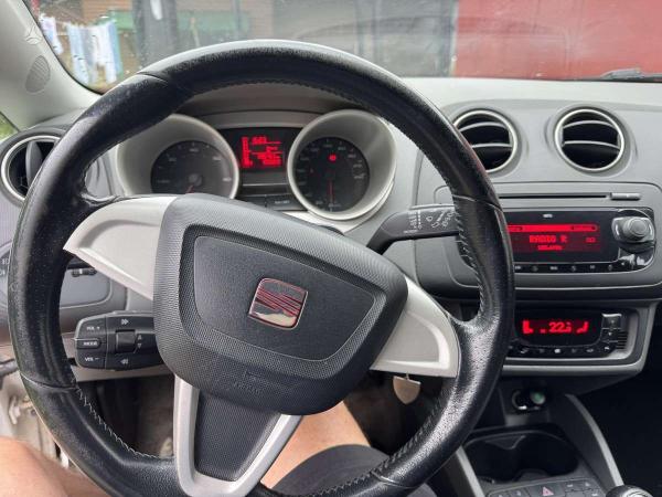 Balts SEAT Ibiza 2010 Viļņa, ar dzinēja tilpumu 1.60 L un nobraukumu 286 tūkst. km par 2300 €, foto 8 vietnē AUTOMOTO.COM.LV