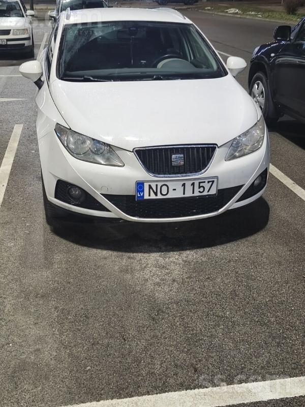 Balts SEAT Ibiza 2011 Rīga, ar dzinēja tilpumu 1.20 L un nobraukumu 300 tūkst. km par 3200 €, foto 1 vietnē AUTOMOTO.COM.LV