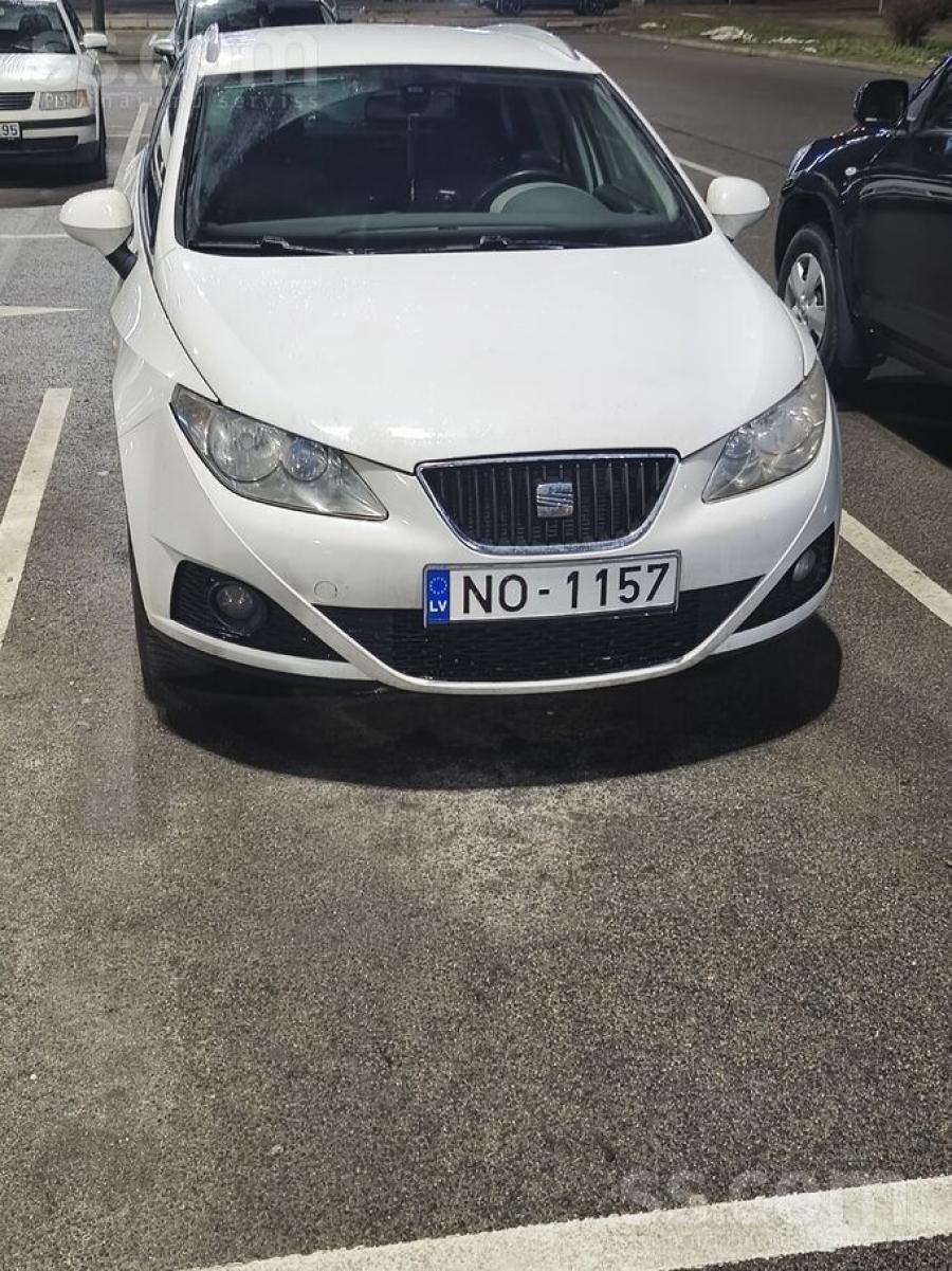 Balts SEAT Ibiza 2011 Rīga, ar dzinēja tilpumu 1.20 L un nobraukumu 300 tūkst. km par 3200 €, foto 1 vietnē AUTOMOTO.COM.LV