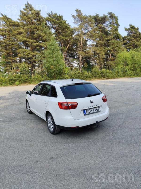 Balts SEAT Ibiza 2011 Rīga, ar dzinēja tilpumu 1.20 L un nobraukumu 300 tūkst. km par 3200 €, foto 2 vietnē AUTOMOTO.COM.LV