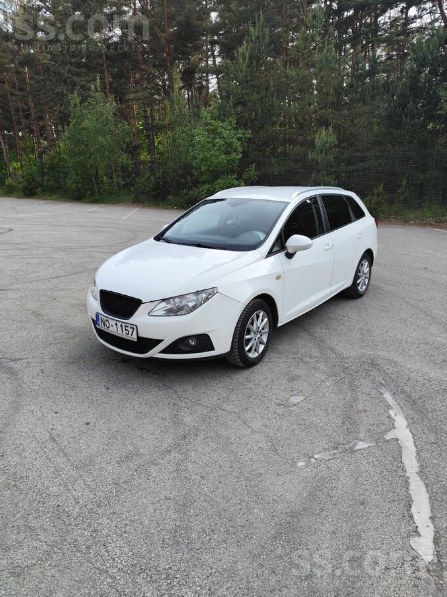 Balts SEAT Ibiza 2011 Rīga, ar dzinēja tilpumu 1.20 L un nobraukumu 300 tūkst. km par 3200 €, foto 3 vietnē AUTOMOTO.COM.LV