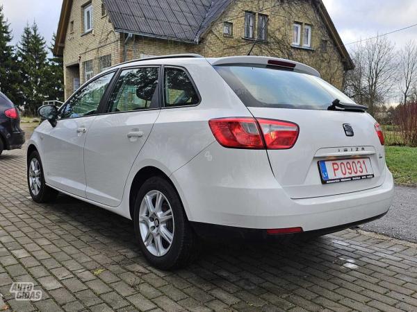Balts SEAT Ibiza 2011 Ariogala, ar dzinēja tilpumu 1.20 L un nobraukumu 33 tūkst. km par 2750 €, foto 2 vietnē AUTOMOTO.COM.LV