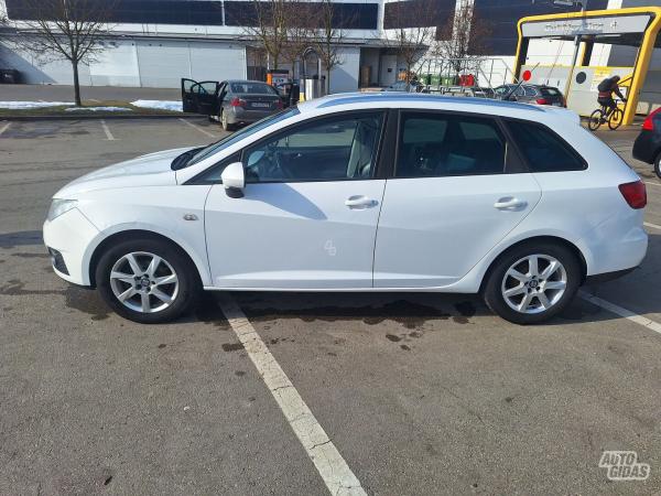 Balts SEAT Ibiza 2011 Panevēža, ar dzinēja tilpumu 1.20 L un nobraukumu 367 tūkst. km par 2400 €, foto 4 vietnē AUTOMOTO.COM.LV