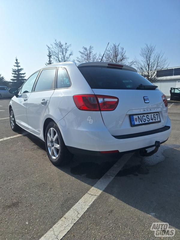 Balts SEAT Ibiza 2011 Panevēža, ar dzinēja tilpumu 1.20 L un nobraukumu 367 tūkst. km par 2400 €, foto 6 vietnē AUTOMOTO.COM.LV