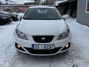 White SEAT Ibiza 2011 in Daugavpils, with an engine capacity of 1.60 L and mileage of 0 thousand km for 3590 €, photo 3 on AUTOMOTO.COM.LV
