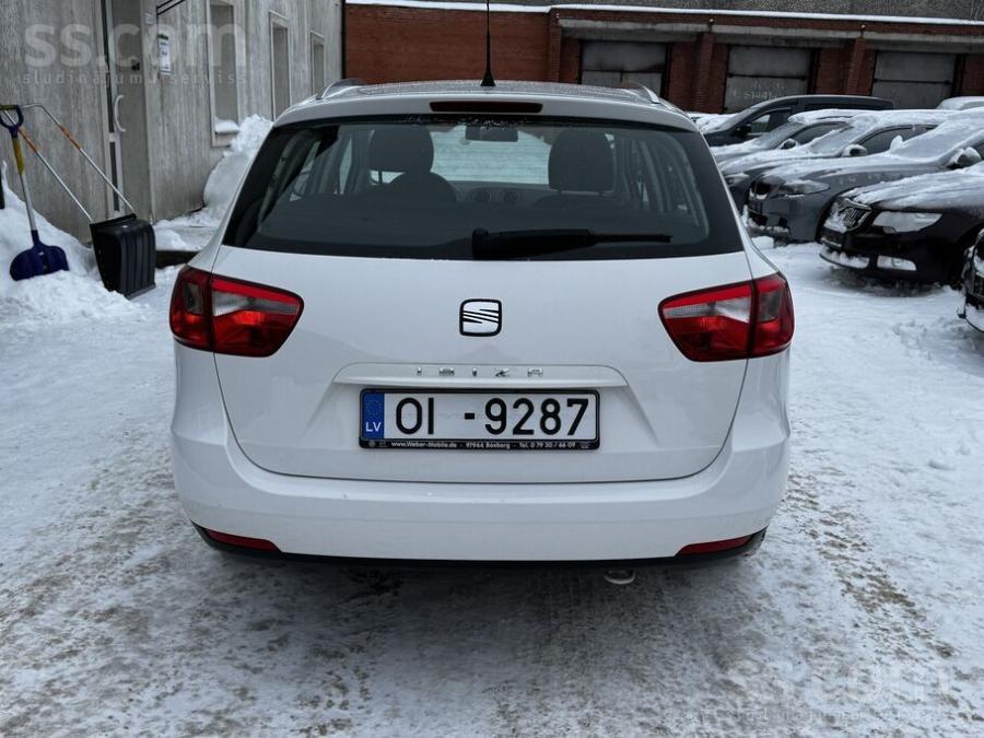 White SEAT Ibiza 2011 in Daugavpils, with an engine capacity of 1.60 L and mileage of 0 thousand km for 3590 €, photo 6 on AUTOMOTO.COM.LV