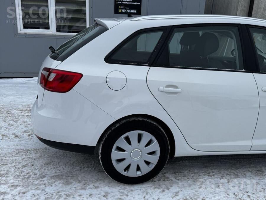White SEAT Ibiza 2011 in Daugavpils, with an engine capacity of 1.60 L and mileage of 0 thousand km for 3590 €, photo 13 on AUTOMOTO.COM.LV