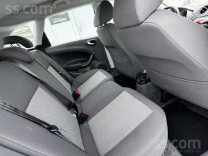 White SEAT Ibiza 2011 in Daugavpils, with an engine capacity of 1.60 L and mileage of 0 thousand km for 3590 €, photo 18 on AUTOMOTO.COM.LV