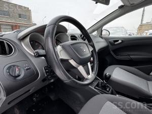 White SEAT Ibiza 2011 in Daugavpils, with an engine capacity of 1.60 L and mileage of 0 thousand km for 3590 €, photo 21 on AUTOMOTO.COM.LV