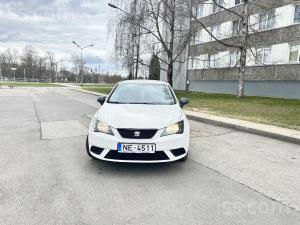 White SEAT Ibiza 2012 in Valmiera, with an engine capacity of 1.30 L and mileage of 180 thousand km for 3150 €, photo 5 on AUTOMOTO.COM.LV