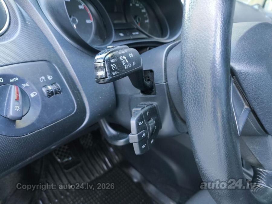 Balts SEAT Ibiza 2014 Tallina, ar dzinēja tilpumu 1.20 L un nobraukumu 228 tūkst. km par 1999 €, foto 11 vietnē AUTOMOTO.COM.LV