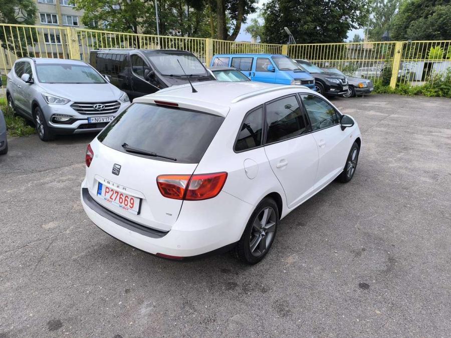 Balts SEAT Ibiza 2014 Šauļi, ar dzinēja tilpumu 1.60 L un nobraukumu 221 tūkst. km par 3150 €, foto 9 vietnē AUTOMOTO.COM.LV