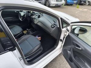 Balts SEAT Ibiza 2014 Šauļi, ar dzinēja tilpumu 1.60 L un nobraukumu 221 tūkst. km par 3150 €, foto 11 vietnē AUTOMOTO.COM.LV