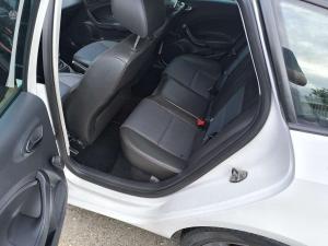 Balts SEAT Ibiza 2014 Šauļi, ar dzinēja tilpumu 1.60 L un nobraukumu 221 tūkst. km par 3150 €, foto 14 vietnē AUTOMOTO.COM.LV