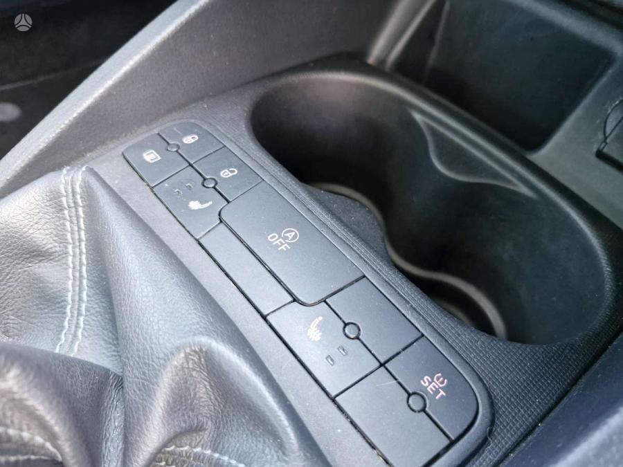 Balts SEAT Ibiza 2015 Viļņa, ar dzinēja tilpumu 1.20 L un nobraukumu 154 tūkst. km par 4950 €, foto 22 vietnē AUTOMOTO.COM.LV