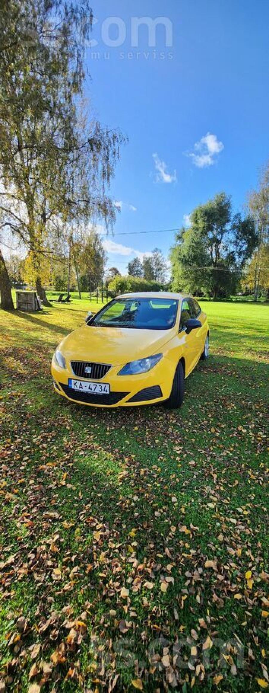 Yellow SEAT Ibiza 2009 in Jelgava, with an engine capacity of 1.40 L and mileage of 243 thousand km for 2200 €, photo 3 on AUTOMOTO.COM.LV