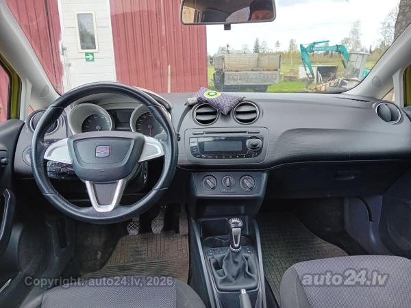Yellow SEAT Ibiza 2008 in Tallinn, with an engine capacity of 1.40 L and mileage of 183 thousand km for 1900 €, photo 6 on AUTOMOTO.COM.LV