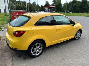 Dzeltens SEAT Ibiza 2009 Rīga, ar dzinēja tilpumu 1.90 L un nobraukumu 172 tūkst. km par 900 €, foto 5 vietnē AUTOMOTO.COM.LV
