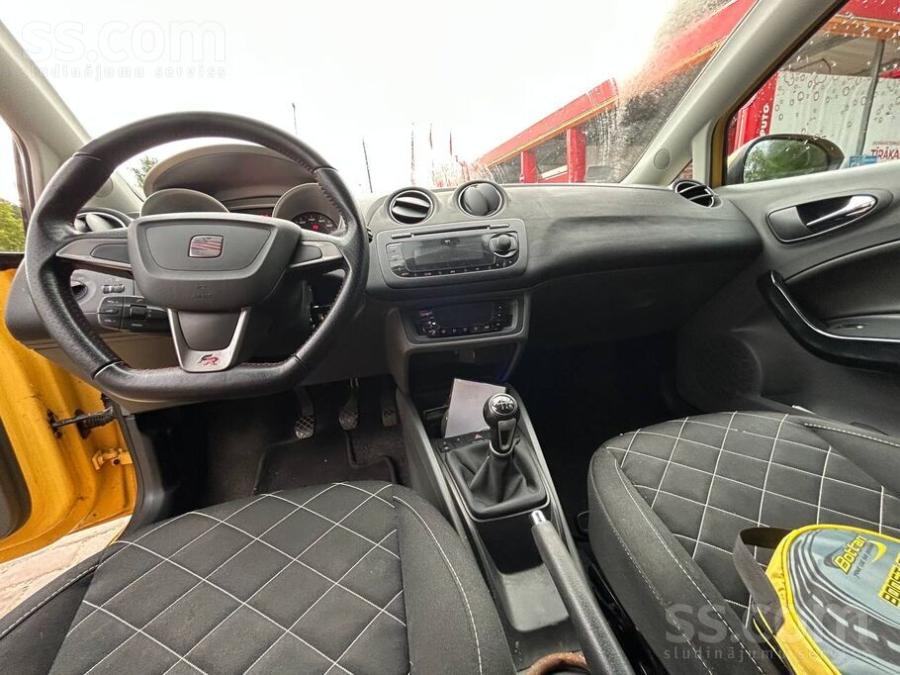 Dzeltens SEAT Ibiza 2009 Rīga, ar dzinēja tilpumu 1.90 L un nobraukumu 172 tūkst. km par 900 €, foto 11 vietnē AUTOMOTO.COM.LV