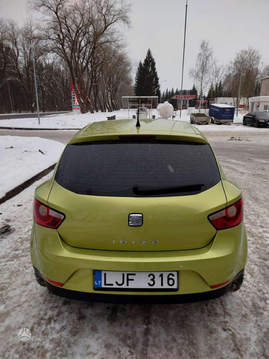 Dzeltens SEAT Ibiza 2010 Anykščiai, ar dzinēja tilpumu 1.40 L un nobraukumu 220 tūkst. km par 2000 €, foto 2 vietnē AUTOMOTO.COM.LV