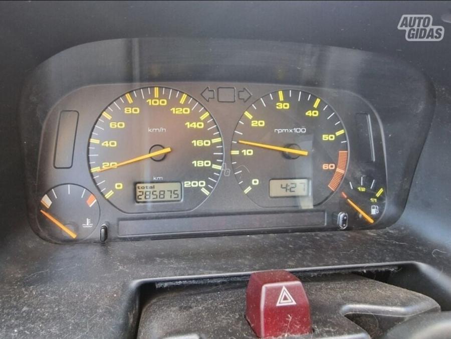 White SEAT Inca 1998 in Ignalina, with an engine capacity of 1.40 L and mileage of 285 thousand km for 250 €, photo 12 on AUTOMOTO.COM.LV