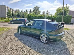 Black SEAT Leon 2001 in Sirvintos, with an engine capacity of 1.90 L and mileage of 289 thousand km for 899 €, photo  on AUTOMOTO.COM.LV