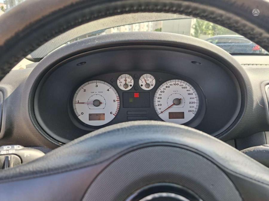 Melns SEAT Leon 2001 Širvintos, ar dzinēja tilpumu 1.90 L un nobraukumu 289 tūkst. km par 899 €, foto 8 vietnē AUTOMOTO.COM.LV