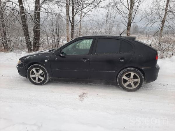 Black SEAT Leon 2003 in Jelgava, with an engine capacity of 1.90 L and mileage of 400 thousand km for 1200 €, photo 6 on AUTOMOTO.COM.LV