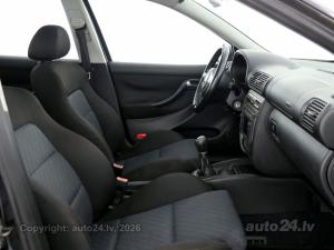 Black SEAT Leon 2003 in Tallinn, with an engine capacity of 2.80 L and mileage of 232 thousand km for 1499 €, photo 7 on AUTOMOTO.COM.LV