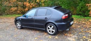 Black SEAT Leon 2003 in Jelgava, with an engine capacity of 1.90 L and mileage of 403 thousand km for 950 €, photo 7 on AUTOMOTO.COM.LV