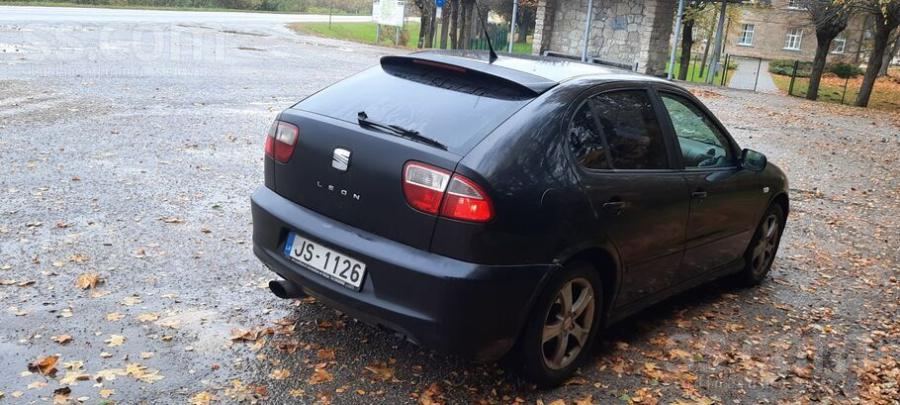 Black SEAT Leon 2003 in Jelgava, with an engine capacity of 1.90 L and mileage of 403 thousand km for 950 €, photo 17 on AUTOMOTO.COM.LV