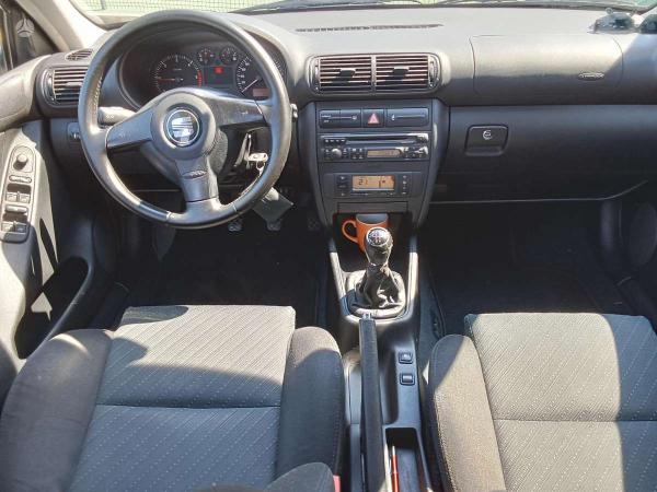 Melns SEAT Leon 2003 Kauņa, ar dzinēja tilpumu 1.90 L un nobraukumu 343 tūkst. km par 1750 €, foto 9 vietnē AUTOMOTO.COM.LV
