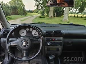 Черный Сеат Леон 2003 в Лиепая, объемом двигателя 1.90 л и пробегом 370 тыс. км за 5000 €, фото 6 на AUTOMOTO.COM.LV